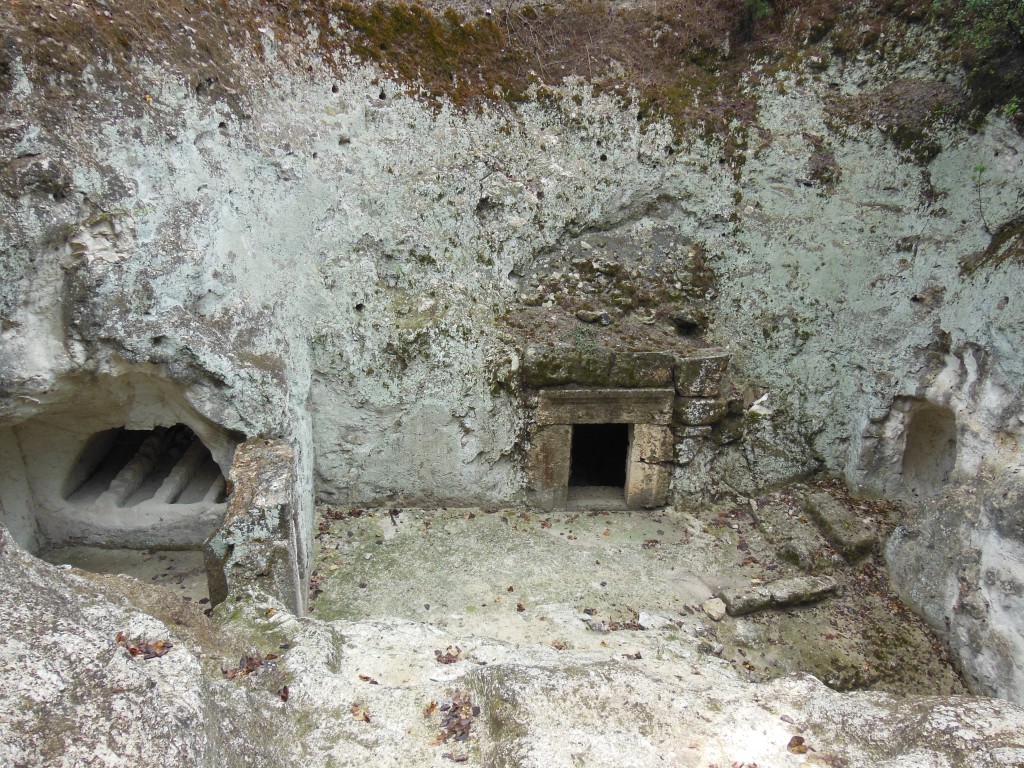 Bet She'arim- Important Necropolis From Talmud Era - Sandra Bornstein